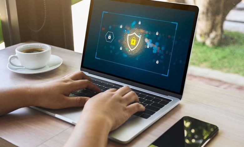 Remotely recovering digital evidence from off-network devices ... Remotely recovering digital evidence from off-network devices ...